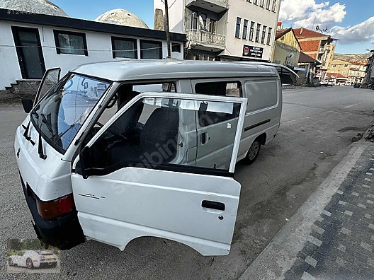 Mitsubishi / L 300 / L 300 City Van / 97 l300 4+1 koltuklu 290 binde ...