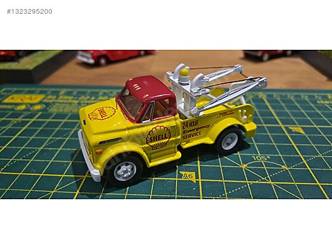 M2 Machines Diecast Model 1:64 Chevrolet Araba - 1323295200