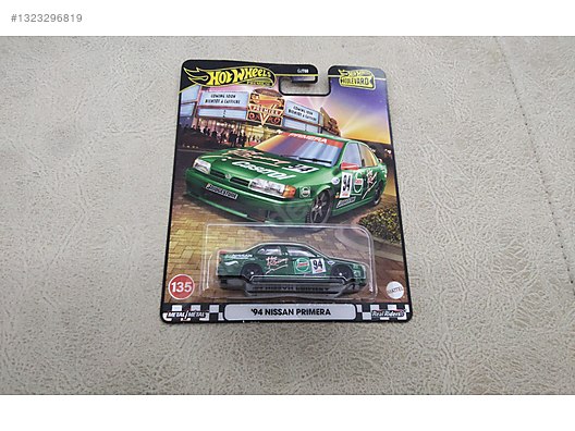 Hot Wheels Diecast Model 1:6 Nissan Araba - 1323296819