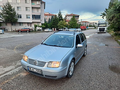 Volkswagen / Bora / 1.6 / Comfortline / 2001 model BORA wariant sunroof ...