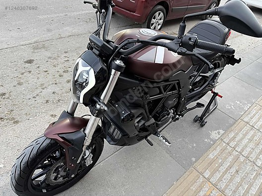 Benelli 502-C 2022 Model Naked / Roadster Motor Sahibinden İkinci El 320.000 TL - 1240307692