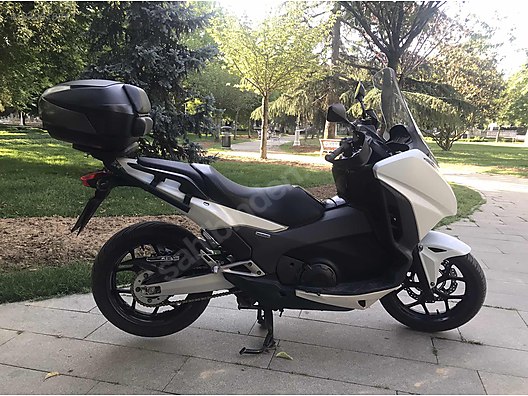 Honda NC 750D Integra 2015 Model Scooter / Maxi Scooter Motor ...