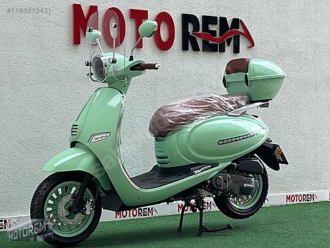Yuki Bellini 50 2024 Model Scooter / Maxi Scooter Motor Motosiklet ...