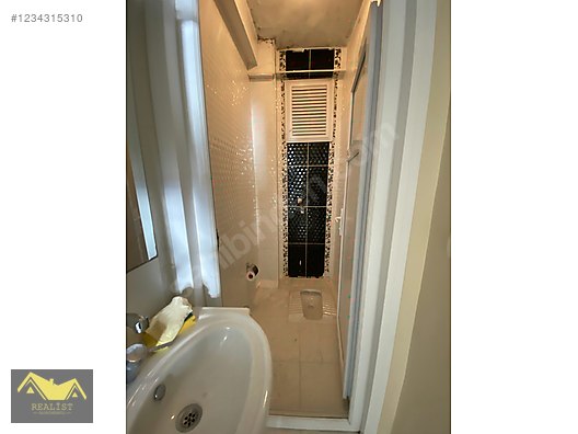 GEBZE'DE ADALET SARAYININ YANINDA CADDE ÜZERİ 3+1 FIRSAT DARİE ...