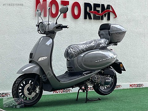 Yuki Bellini 50 2024 Model Scooter / Maxi Scooter Motor Motosiklet ...