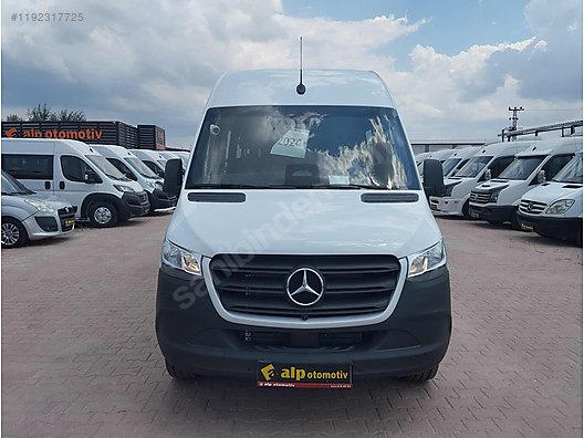 Galeriden Satılık 2024 Model 0 Km Mercedes-Benz Sprinter 417 CDI 2.795. ...