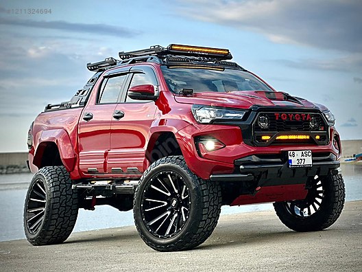 Toyota / Hilux / Invincible 2.4 4x4 / 2023 HİLUX İNVİNCİBLE DEVASA PROJE GR SPORT OFFROAD ...