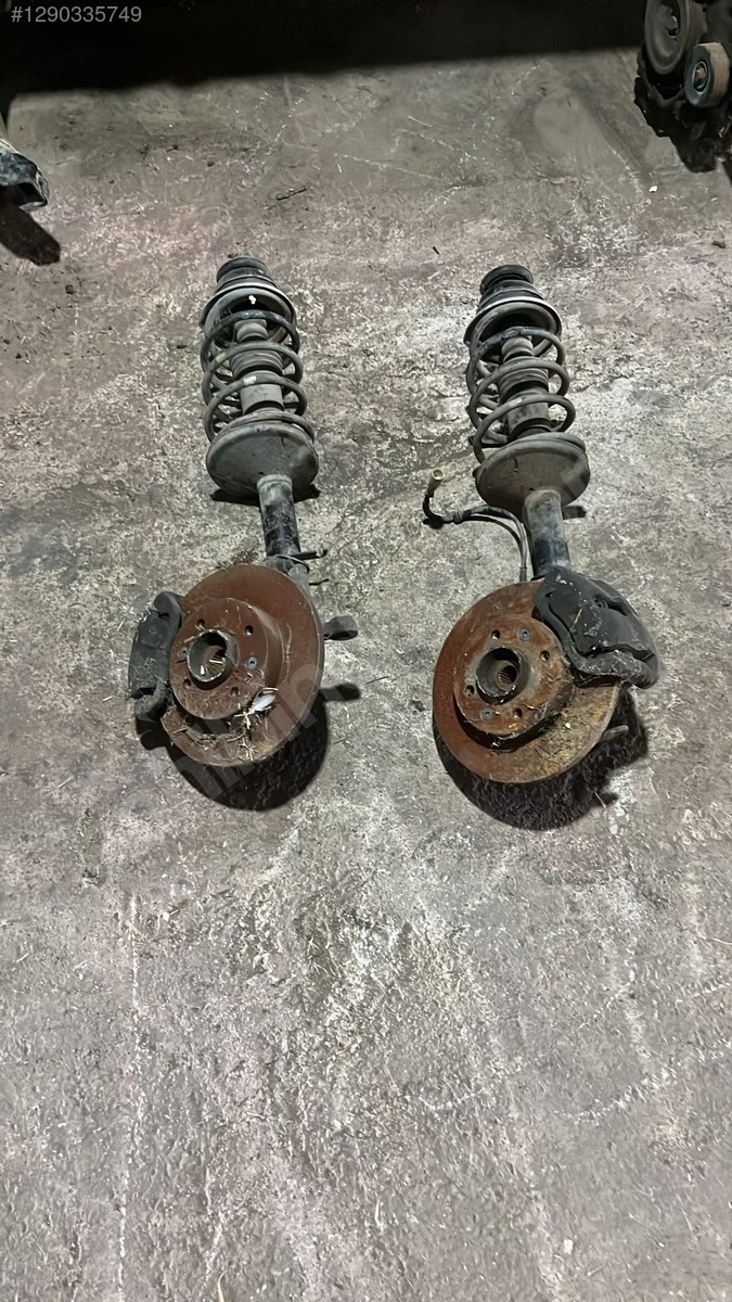 Otomobil & Arazi Aracı / Yürüyen & Direksiyon / Renault Clio2 ön sağ ...