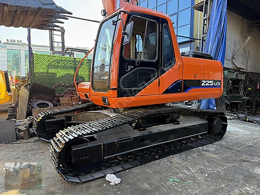 DOOSAN DAEWOO 225 LCV---2004 MODEL---20 TONLUK EKSKAVATÖR ...