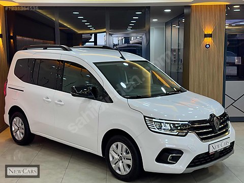 Renault / Kangoo Multix / 1.3 TCe / Iconic / NEW CARS//HATASIZ BOYASIZ ...