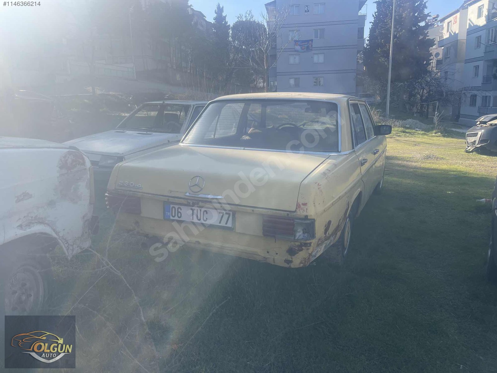 Mercedes-Benz / 230 / 230.6 / 76 model 230.4 w115 kasa Mercedes benz ...