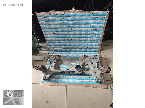 Otomobil & Arazi Aracı / Yürüyen & Direksiyon / golf 8 A3 Leon travers ...