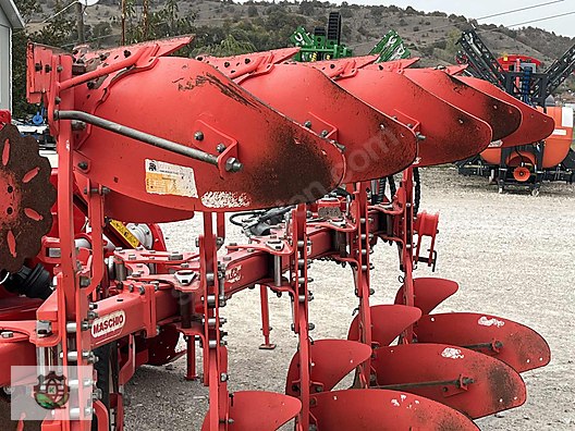 Maschıo Gaspardo 4+1 Soklu 16' İnç Dönerli Pulluk - Türkiye'nin ilan ...