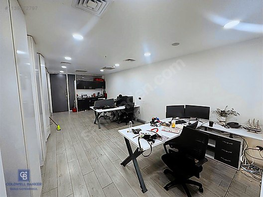 PENDİK E5 VARYAP PLAZA 1. KAT 86M2 KDV AVANTAJLI OFİS - Kiralık Büro & Ofis İlanları - 1139372797