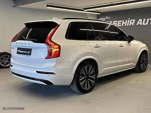 Volvo / XC90 / 2.0 T8 Recharge / Plus Dark / 2022 XC90 2.0 T8HYBRID PLUSDARK BOWERSWILKINS ...