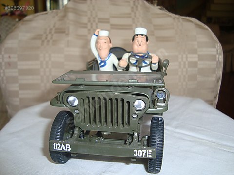 Gate Diecast Model 1:18 Jeep Araba - 626397820