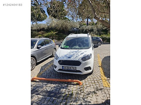 Ford / Tourneo Courier / 1.0 EcoBoost Titanium Plus / Temiz araba ...