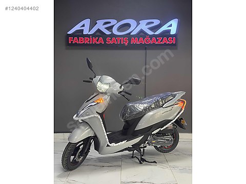 Arora Leader 50 2025 Model Scooter / Maxi Scooter Motor Motosiklet ...