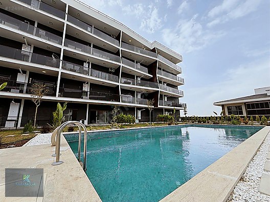 FIRSAT !! SİTE İÇİ 1+1 HAVUZ SAUNA HAMAM OTOPARK TKASA AÇIK - Satılık ...