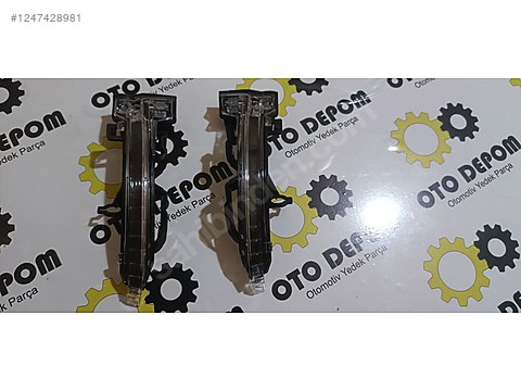 Otomobil & Arazi Aracı / Elektrik / SKODA OCTAVİA 2021-24 AYNA SİNYALİ ...
