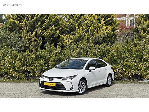 Toyota / Corolla / 1.8 Hybrid / Dream / TURAN MOTORSTAN EMSALSİZ DÜŞÜK ...