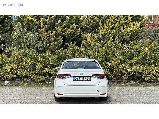 Toyota / Corolla / 1.8 Hybrid / Dream / TURAN MOTORSTAN EMSALSİZ DÜŞÜK ...