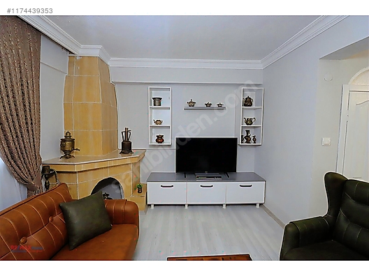 EFES EVLERİ,BAKIMLI ,GENİŞ BAHÇE İÇİNDE FOURLEKS VİLLA - Satılık Villa ...