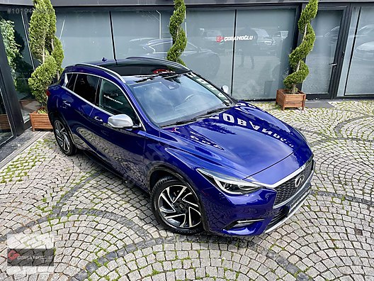 Infiniti / Q30 / 1.5 D / Premium City Black Sport / 2016 Q30 1.5 ...