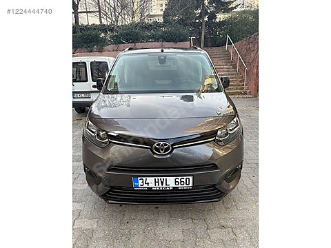 Toyota / Proace City / 1.5 D / Passion X-Pack / 2023 Proace City 1.5 D ...
