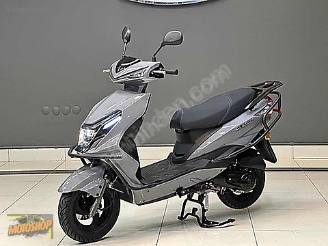 Kuba Space 50 Pro 2023 Model Scooter / Maxi Scooter Motor Motosiklet ...