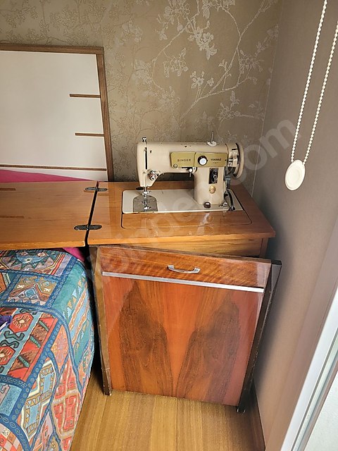 Singer 191Y 1970 üretimi pedallı dikiş makinası sahibinden.comda ...