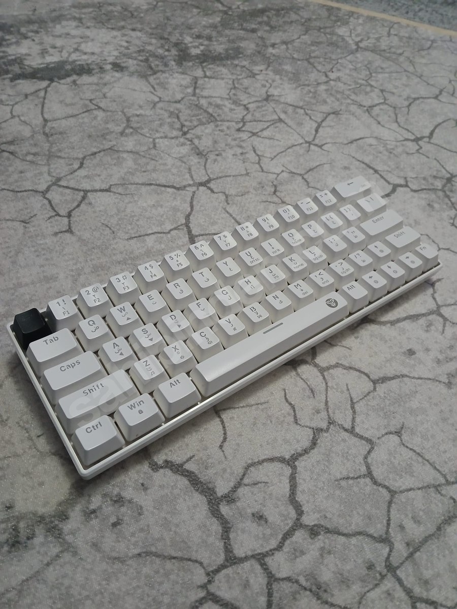 ATOM 63 RGB KEYBOARD URDUN'DEN GELDI ORJINAL (aciklamayi oku ...