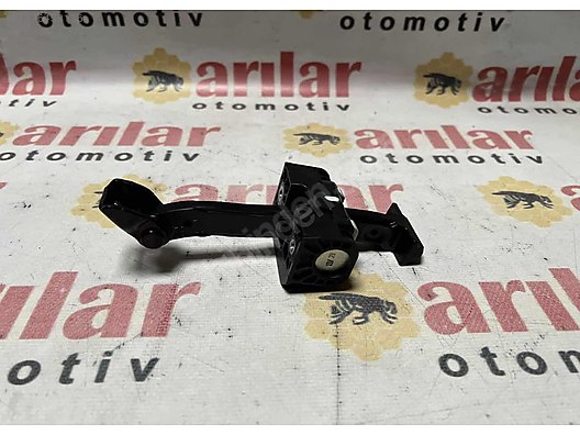 Otomobil & Arazi Aracı / Mekanik / BMW 1 SERİSİ F20 ÖN KAPI GERGİSİ ...