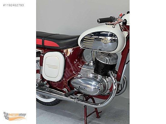 Jawa 250 Classic 1984 Model Commuter Motor Motosiklet Mağazasından ...