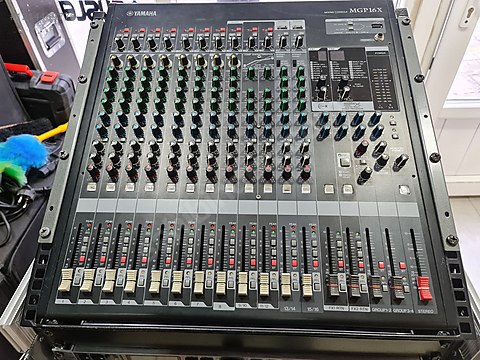 yamaha MGP16 mixer çift efekt sahibinden.comda - 1214469776