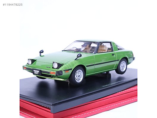 1:18 Ölçek Mazda RX-7(SA) Savanna Mach Green 1978 - Autoart - Diecast ...