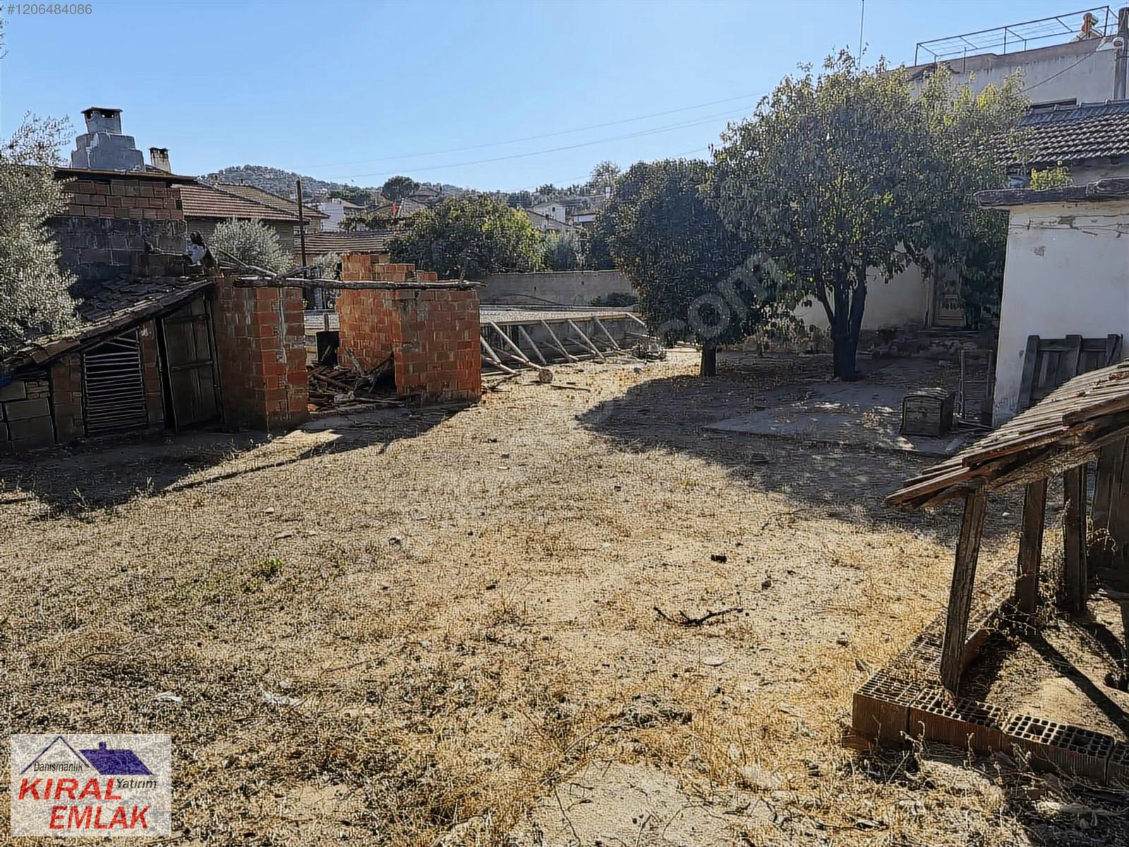 GERMENCİK MURSALLI DA 600 M2 ARSA İÇERİSİNDEMÜSTAKİL BAHÇELİ EV ...