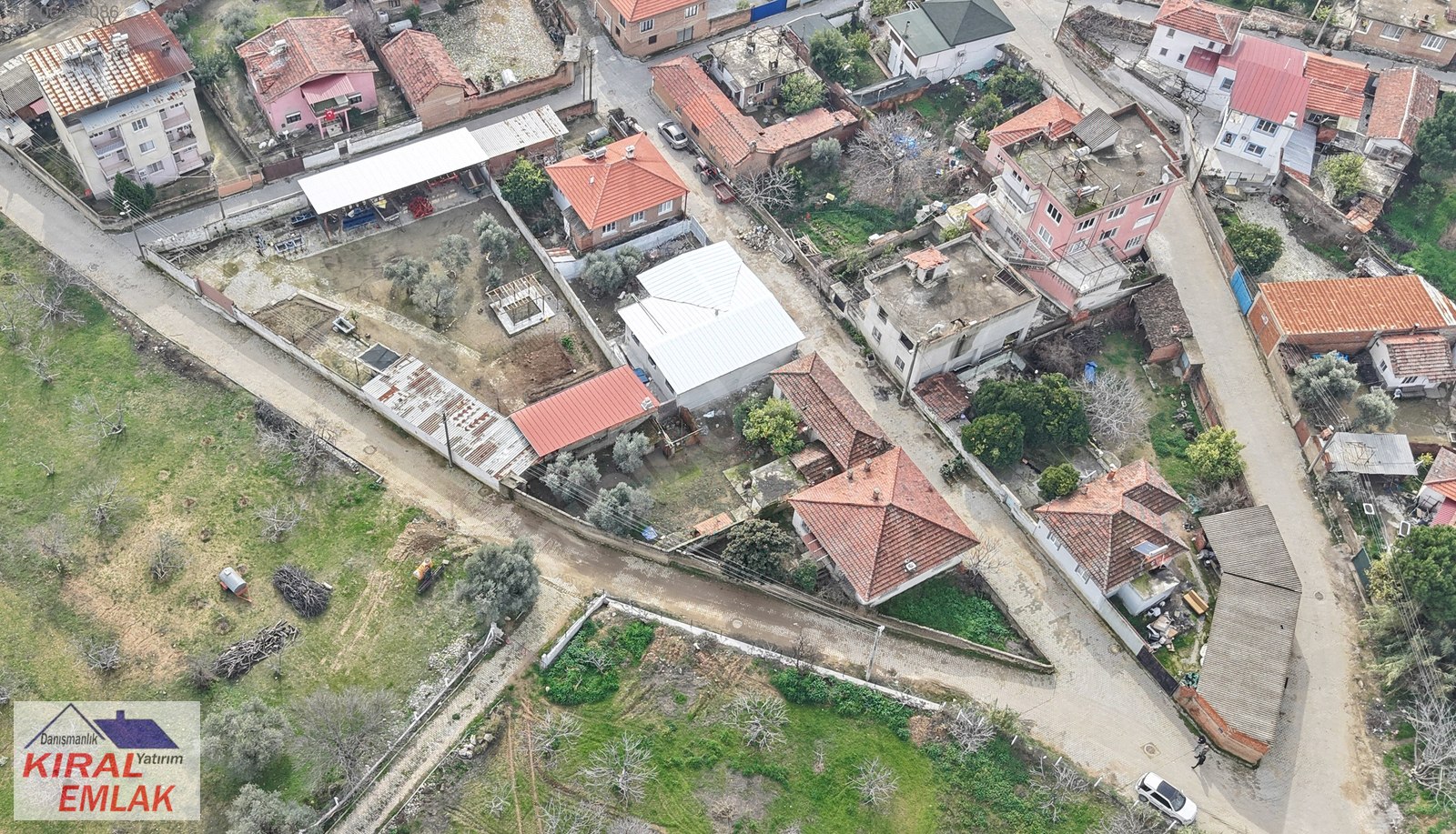 GERMENCİK MURSALLI DA 600 M2 ARSA İÇERİSİNDEMÜSTAKİL BAHÇELİ EV ...