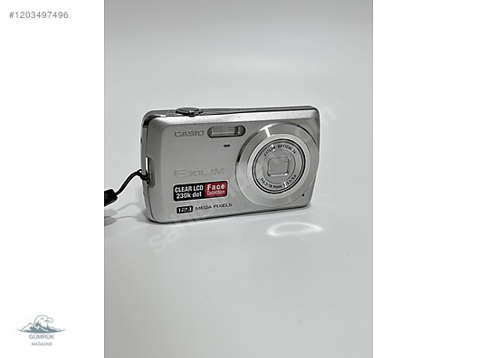 Casio Exilim EX-Z35 Kompakt Dijital Fotoğraf Makinesi Casio Exilim EX-Z35 Kompakt Dijital Fotoğraf Makinesi