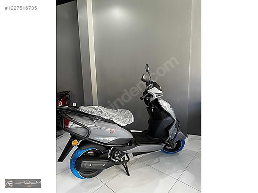 Kuba Space 50 Pro 2024 Model Scooter / Maxi Scooter Motor Motosiklet ...