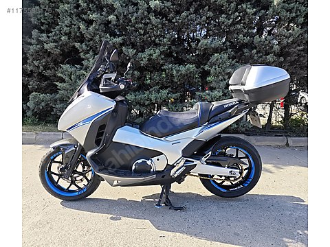 Honda NC 750D Integra 2015 Model Scooter / Maxi Scooter Motor ...