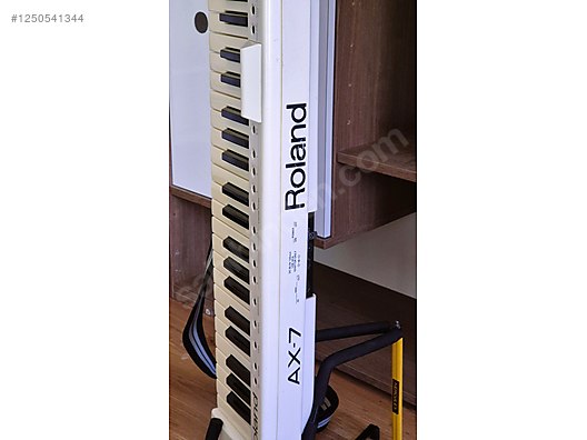 Roland AX-7 Keytar (Hardcase + Kablosuz sistem + Askılık) - MIDI Klavye ...