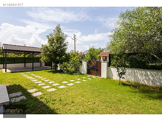 Merlin'den Köyceğiz Yeni Mahallede 5+1 havuzlu müstakil villa - Satılık ...