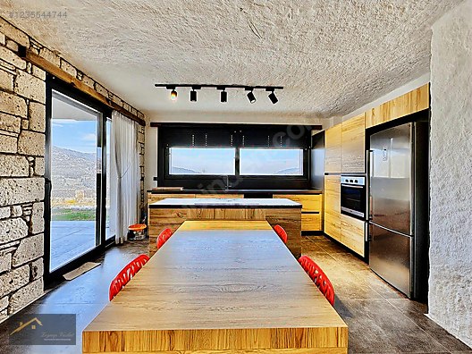 ZEYNEP V. MANİSA SİPİL DAĞI MANZARALI TAŞ KONSEPT 3+2 MALİKANE ...