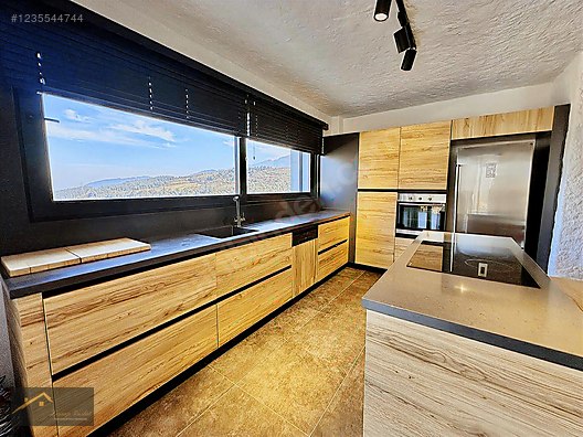 ZEYNEP V. MANİSA SİPİL DAĞI MANZARALI TAŞ KONSEPT 3+2 MALİKANE ...