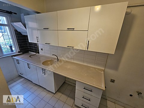 ADA EMLAK KAĞITHANE MERKEZE YAKIN KONUMDA 2+1 GİRİŞ KAT DAİRE - Kiralık ...