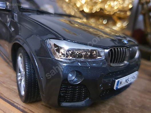 Paragon Diecast Model 1:18 BMW Araba - 1223558752