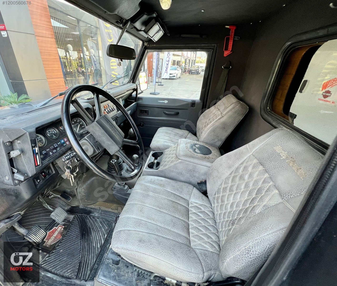 Land Rover / Defender / 110 2.5 / ÖZ MOTORS 1992 LANDROVER DEFENDER HARLEY DAVİDSON COSTUM ...