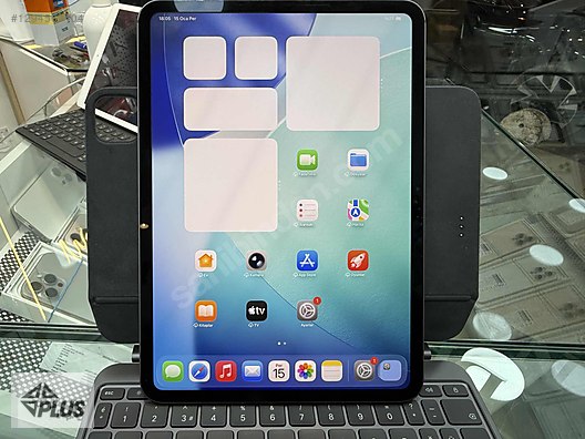 Apple iPad Pro 7 1 TB Tablet - 1294561404