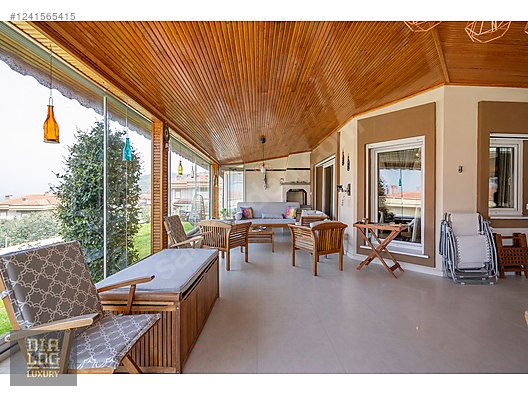 Yekta Erkul'dan Altınkum'da Denize sıfır Sitede Bakımlı Villa - Satılık ...